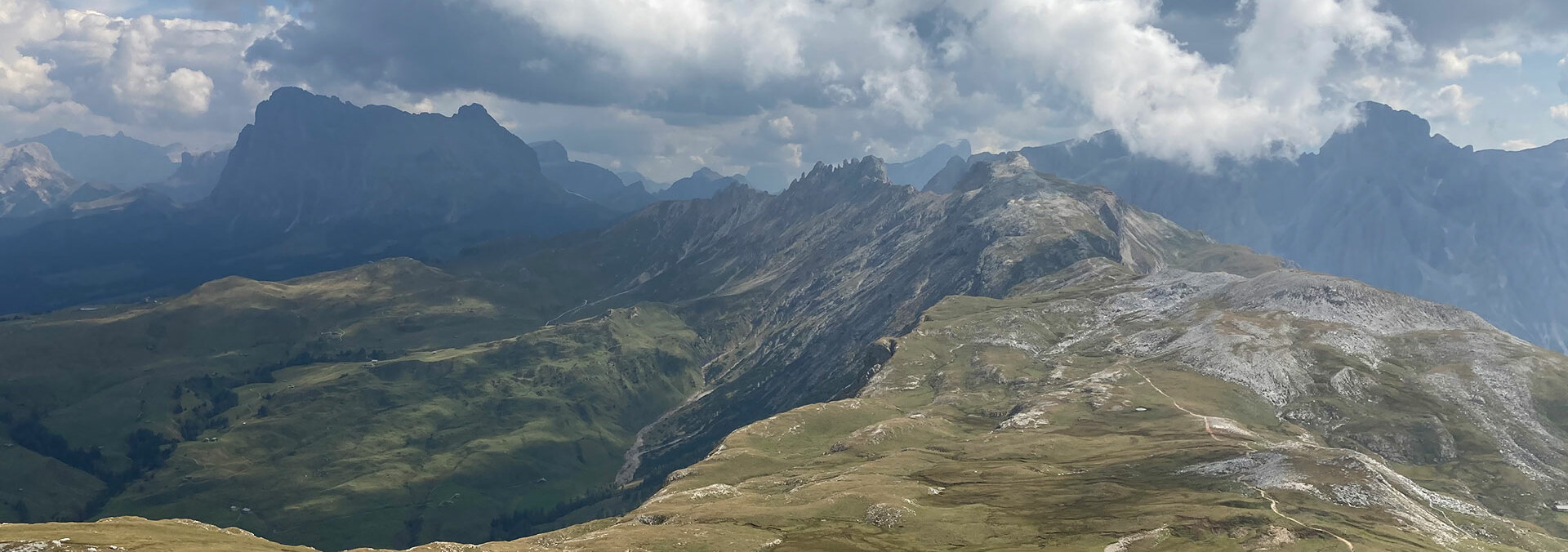 Young Summits: Wandern im Zentrum der Dolomiten | DAV Summit Club